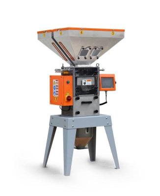 중국 Hot sale good quality smart automatic gravimetric blender supplier for plastic extruder factory price to worldwide 판매용