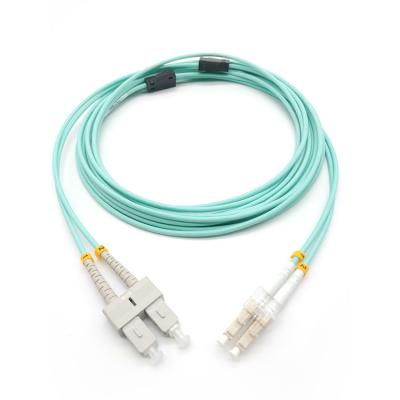 중국 LSZH 3.0mm Duplex 5M Stainless Steel Armored ZIP Fiber Patch Cord For Data Centers 판매용