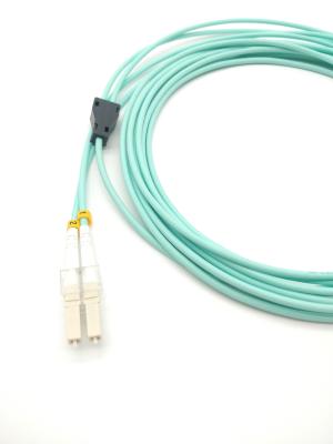 중국 LSZH 3.0mm Duplex 5M Stainless Steel Armored ZIP Fiber Patch Cord For Data Centers 판매용