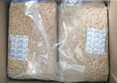Cina Semi arrostiti colore giallo-chiaro ed arachide schiacciata gusto delizioso matto in vendita