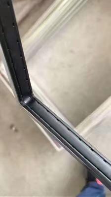 China Espaçador morno da borda usado na linha aço material de IGU de UPVC+Stainless à venda