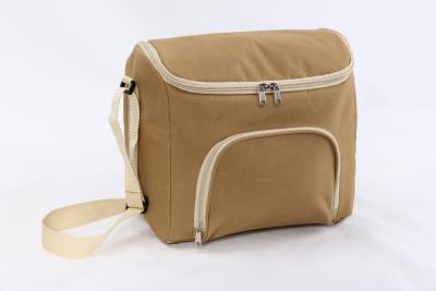 Cina High quality insulated bag with front pocket-HAC13097 in vendita