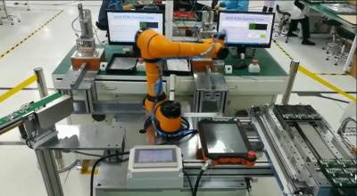 Cina Mig Welding Robot Of AUBO-i3 Low Cost With Handling And Cobot Robot in vendita