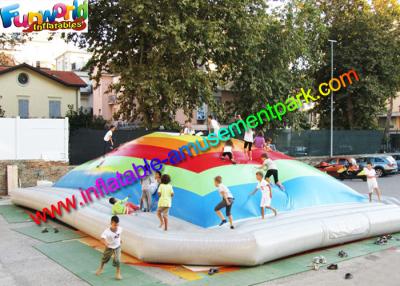 Chine Air gonflable géant de jeux de sports rebondissant, oreiller enorme d'air de pullover à vendre