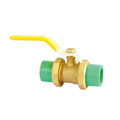 Cina Good Quality PPR Pipe Fittings Double Union Ball Valve in vendita