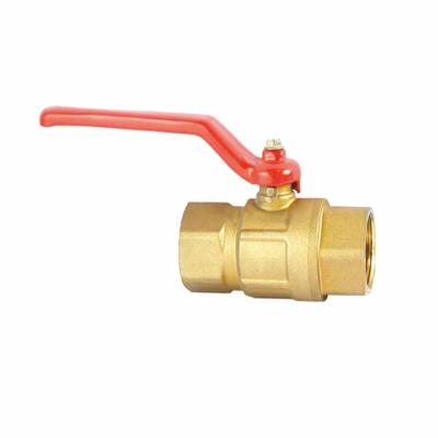Cina 1/2'' - 4'' Brass Threaded Water Ball Valve for water in vendita