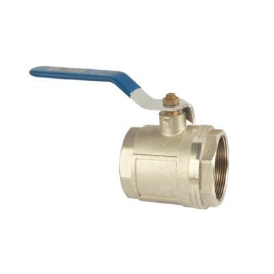 Cina brass ball valve with lever handle ART in vendita