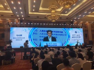 China Encene telas conduzidas internas alugados, telas de exibição de vídeo digitais da lâmpada preta à venda