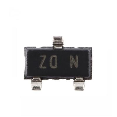 China MAX809SEUR+T SOT-23 microprocessor reset circuit chip Te koop