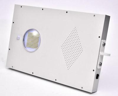 Cina Tutti un nelle iluminazioni pubbliche alimentate solari luminose eccellenti 8W di 12V LED in vendita