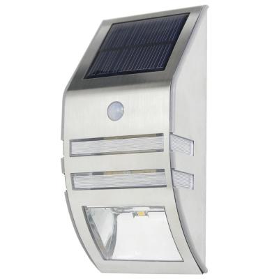 Cina Luce alimentata solare di sicurezza della parete di 2 LED con il sensore di moto per il giardino in vendita