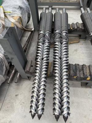 Cina Assemblaggio a vite bicilindrico a lunghezza massima 8000mm con diametro prodotto 20-200mm e cromatura con durezza HV 900-1000 per tubi in PVC in vendita