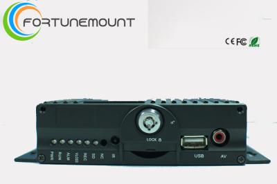 Cina Automobile mobile DVR 4CH di GPS del videoregistratore digitale di deviazione standard H.264 per il taxi, scuolabus, veicoli di polizia in vendita
