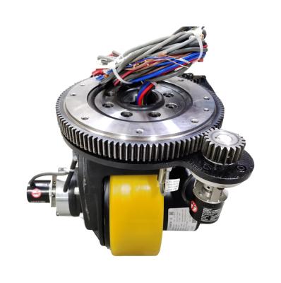 Cina Macchine per colata continua senza spazzola della parte girevole del robot di consegna delle Assemblee della ruota motrice del AGV del magazzino di Rueda Grua in vendita