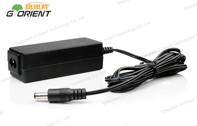 中国 CCTV の保証 AC DC電源のアダプターは世帯のための 24V DC/1.6A を出力しました 販売のため