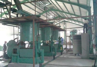Cina Pianta dell'espulsore dell'olio di semi di cotone del nocciolo di palma della larga scala completamente automatica in vendita