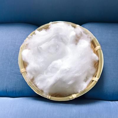 Cina Materiali per riempimento di coperte e cuscini di fibre in fiocco di poliestere riciclato in vendita