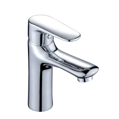 中国 真鍮の単一の穴のChromeの単一のハンドルの洗面器の混合弁 販売のため