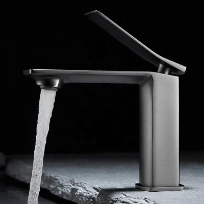 中国 真鍮の現代単一の穴の灰色の単一のハンドルの洗面器のミキサー 販売のため
