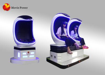 Cina Gli effetti speciali del CE raddoppiano dei sedili tripli VR 9D 9D VR l'attrezzatura 9D VR di divertimento del cinema a forma di uovo di vetro in vendita