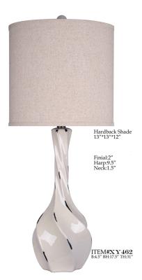 Cina Lampada ceramica moderna D13*31 del vaso di Chrome» con l'ombra del tamburo della crema in vendita