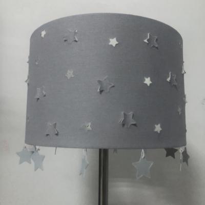 Cina Il pavimento grigio E26 ha tagliato la progettazione adorabile del tamburo del paralume 280*200MM della stella in vendita