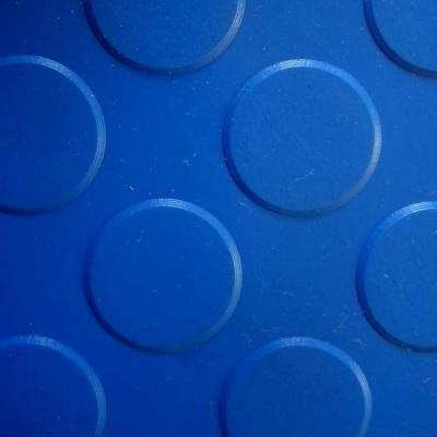 Cina Assorbimento di scossa di gomma di Rolls della pavimentazione della presa blu della moneta in vendita