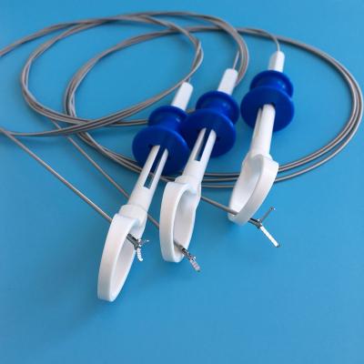 Cina Single use Alligator Jaw foreign body graspers in vendita