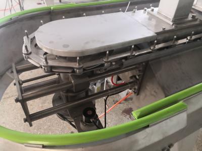 Chine Ligne de production professionnelle de crème glacée 380V/440V avec fonctionnalités multifonctionnelles à vendre