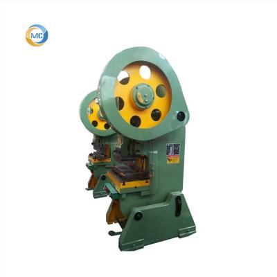 Cina Metal Sheet Stamping Press Factory Sale 400T Power Press Stamping CNC Turret Punching Machine in vendita
