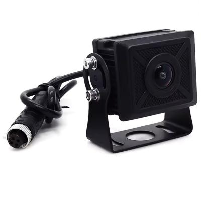 Cina Versatile Car Surveillance Camera 2.8mm Lens Angle for NTSC PAL TV System in vendita