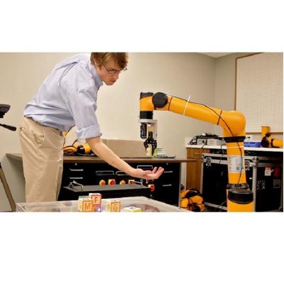 Chine Robot collaboratif de longue durée AUBO I10 avec manipulateur de charge utile de 10 kg pour la machine de ramassage et de placement à vendre