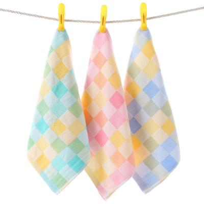 Cina Cartoon Plaid Toviglio con cappuccio in colore personalizzato per l'alimentazione dei bambini dell'asilo in vendita