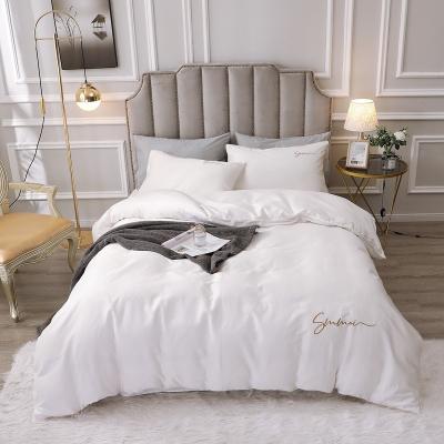 Cina Customized 60s Long Staple Cotton Soft Luxury Duvet Cover Set Confortevoli Set Letto in vendita