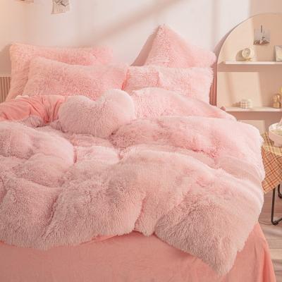 Cina Coperta per coperte di piumaggio di pelliccia personalizzata, set di biancheria da letto invernale morbida senza riempimento in vendita