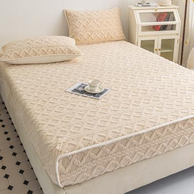 China Wasbare machine was winter beddengoed sets 100% fluweel bed protector matras dekking Te koop