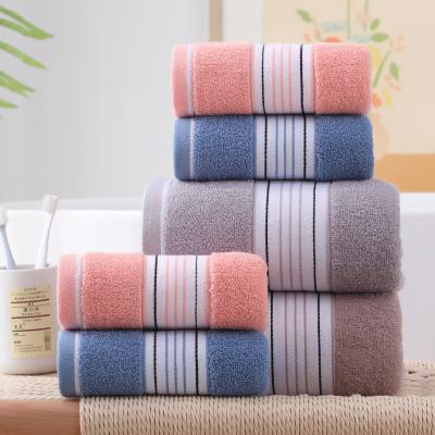 Cina Logo personalizzato cotone Jacquard asciugamani per adulti asciugamani da bagno per attività domestiche e sportive in vendita