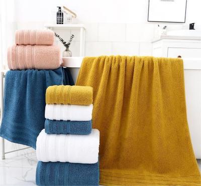 中国 厚くて柔らかい吸着剤 拡大式浴巾 80 * 160cm 100%純綿製 販売のため
