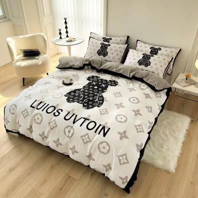 Cina Home Hotel Ospedale Scuola Stampato Designer Orso Bianco 100% IV Set di lenzuola in poliestere in vendita