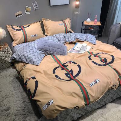 Cina Semplice 4 Pcs Cartoon Polyester lenzuola da letto Set per Due Doppio Queen King Size Letti in vendita