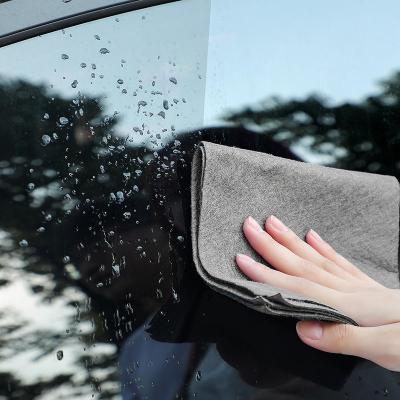 中国 20*25cm マイクロファイバー マジック クリーニング タオル で 家や 車 の 表面 を 簡単 に 掃除 する 販売のため