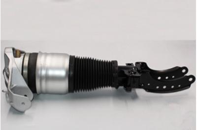 Cina Molle pneumatiche anteriori sinistre d'acciaio di gomma della natura per Audi Q7 4L VW Touareg Porsche in vendita