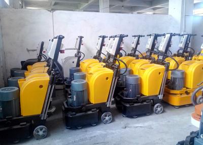 中国 7.5HP 石磨く粉砕の具体的な床のための磨く機械 テラゾ の床の粉砕機 販売のため