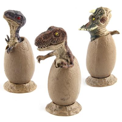 Cina 3 PCS Mini Dinosauro Egg Figure Set Dipinto a mano Realistic Multicolor Jurassic Age Figure Toy in vendita