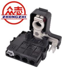 Chine Boîte accessoire des véhicules à moteur adaptée aux besoins du client de relais de fusible de voiture de manières du bloc cinq de fusible à vendre