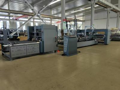 Chine Machine de pliage et de collage de carton entièrement automatique en acier 2400 à vendre