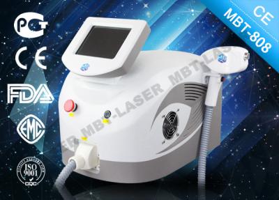 China Máquina sin dolor permanente 808nm del retiro del pelo del laser para la hembra en venta