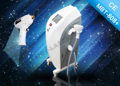 China Retiro del pelo del laser del diodo de 2500 W, equipo vertical de la belleza del laser en venta