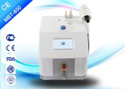 Cina Laser portatile del ND YAG del Q-commutatore per il tatuaggio/la rimozione verruche/dell'acne ed il trattamento del fungo del chiodo in vendita