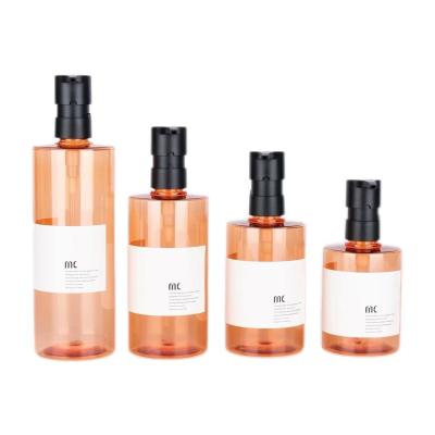 Cina Dispensatore di sapone per mani a schiuma di plastica con bottiglia di pompa in PET da 200 ml a 400 ml personalizzato (MC-412) in vendita